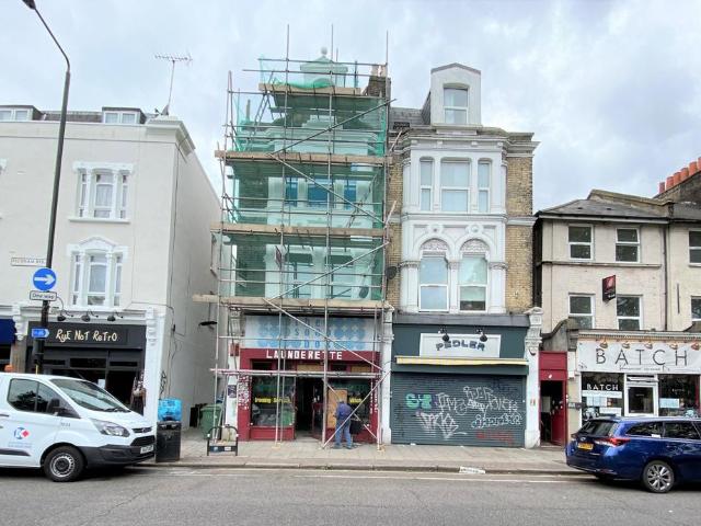 Peckham Rye, London, SE15 Property to rent £2,875 pcm £663 pw