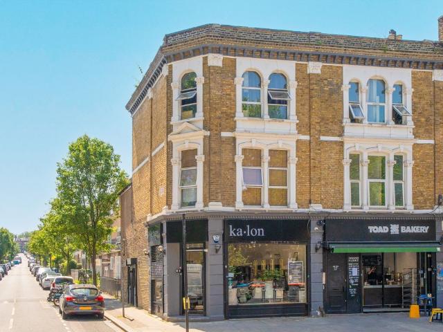 Peckham Road, Camberwell SE5, 1 bed flat to rent, £1,500 pcm | PrimeLocation