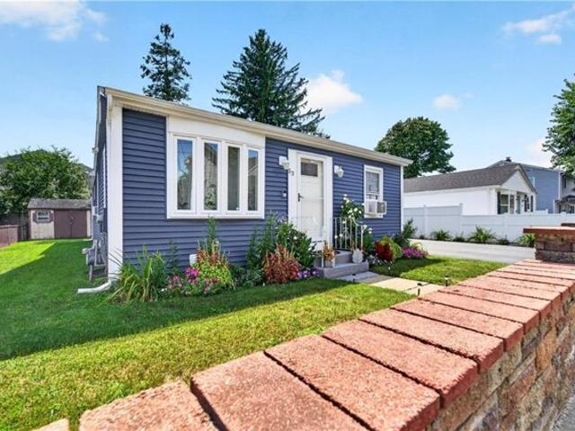 Peckham St, Pawtucket, Home For Sale