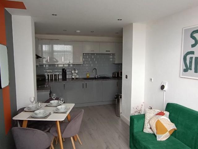 Peckover Street, Bradford BD1, Room to rent, £675 pcm | PrimeLocation