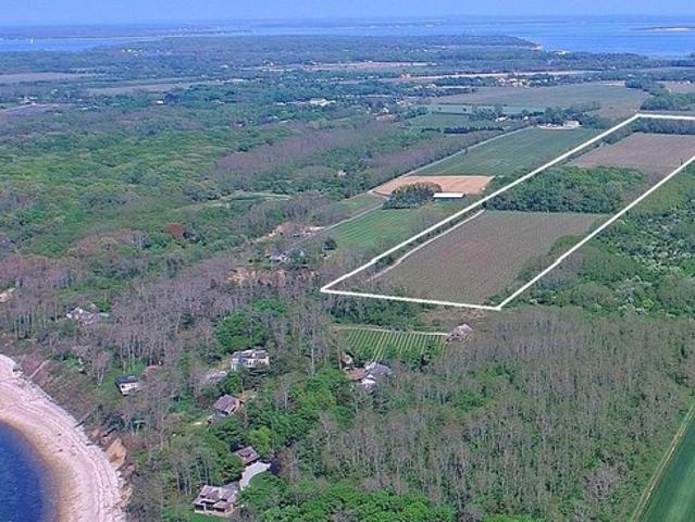 Peconic, NY 11958