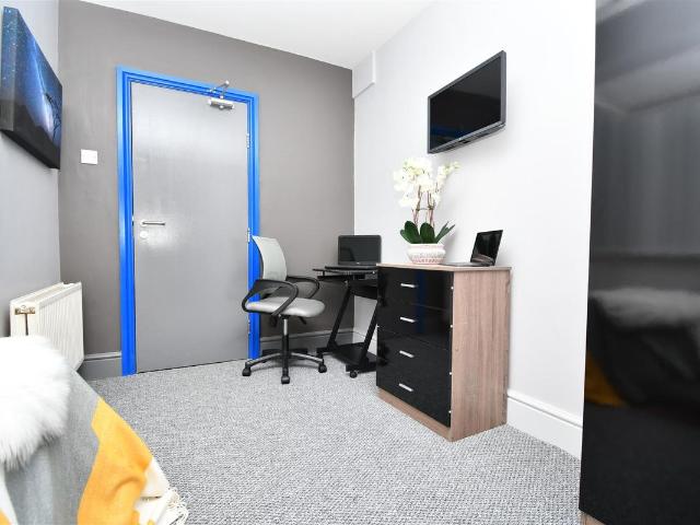 Pedder Street, Ashton On Ribble, Preston PR2, Room to rent, £477 pcm | PrimeLocation