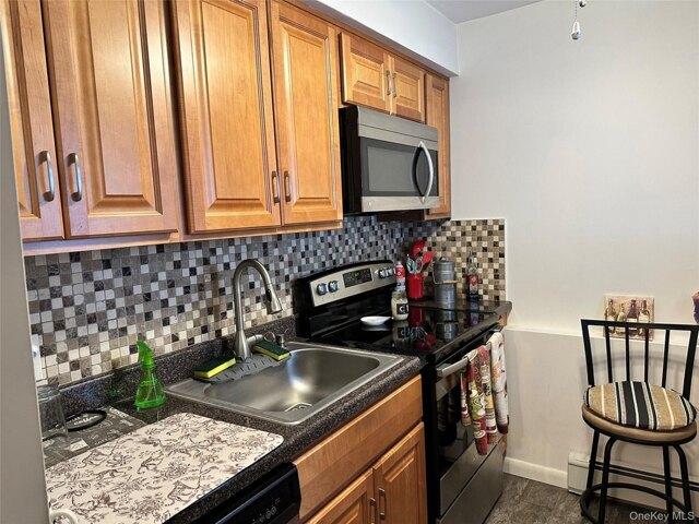 Peddler Hill Rd Apt,monroe, Condo For Sale
