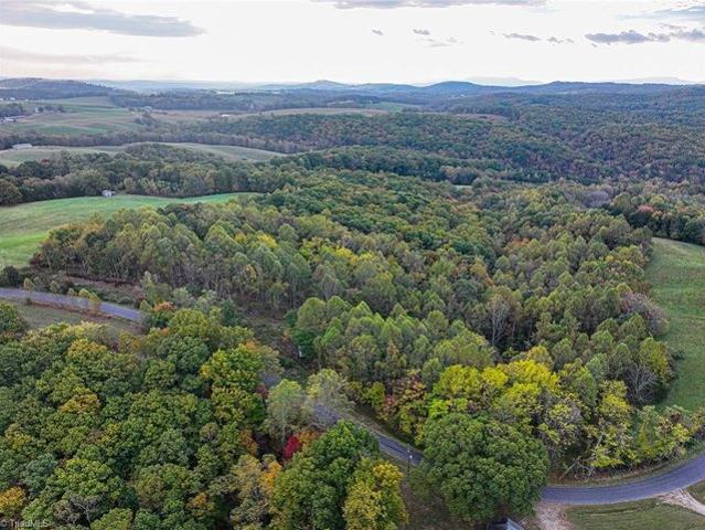 Pedigo Ridge Rd, Claudville, VA 24076