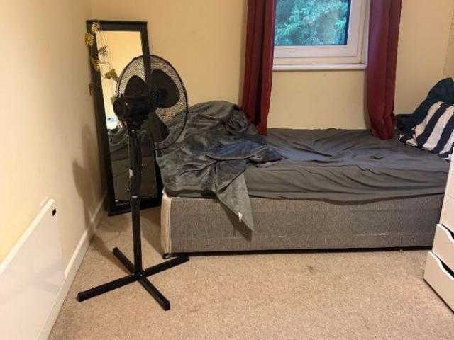 Pedley Road, Dagenham RM8, Room to rent, £700 pcm | PrimeLocation