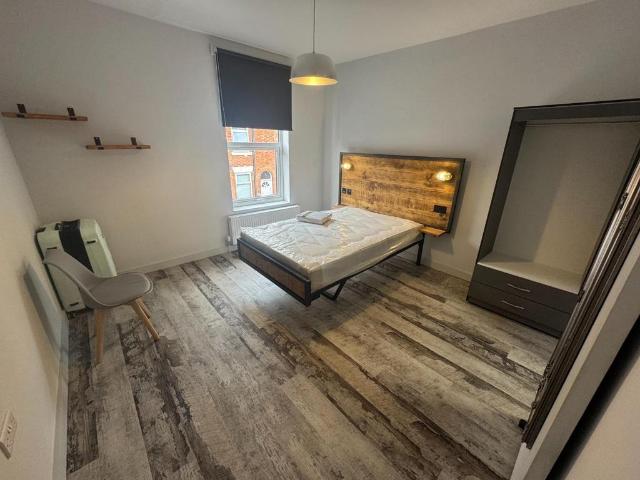 Peet Street, Derby 5 bed end of terrace house to rent £2,708 pcm £625 pw