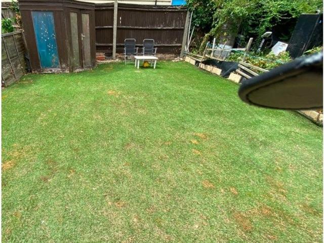 Peel Court, Slough SL1, 2 bed flat to rent, £1,350 pcm | PrimeLocation