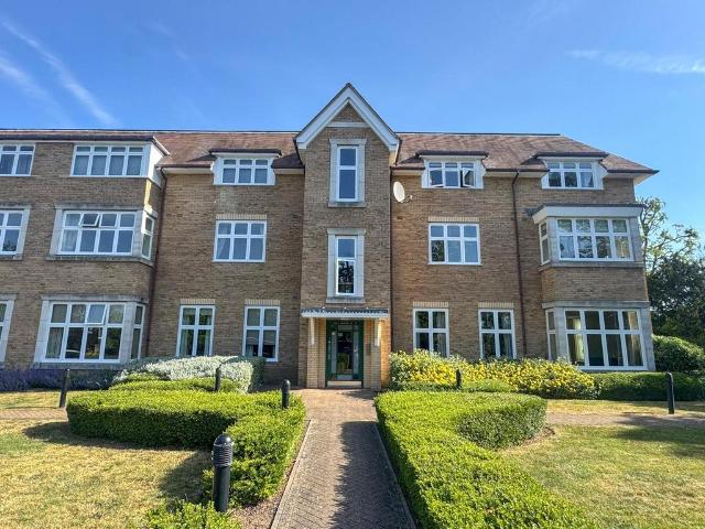 Peel House, 1 Cheveley Road. 2 bed apartment to rent £1,600 pcm £369 pw