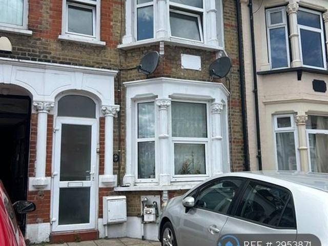 Peel Road, Wembley, HA9 2 bed flat to rent £1,650 pcm £381 pw