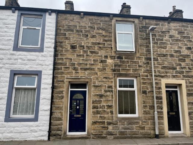 Peel Street, Clitheroe BB7, 2 bed terraced house to rent, £1,050 pcm | PrimeLocation