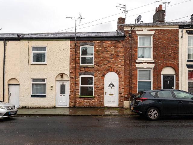 Peel Street, Macclesfield, Cheshire SK11, 2 bed terraced house to rent, £875 pcm | PrimeLocation