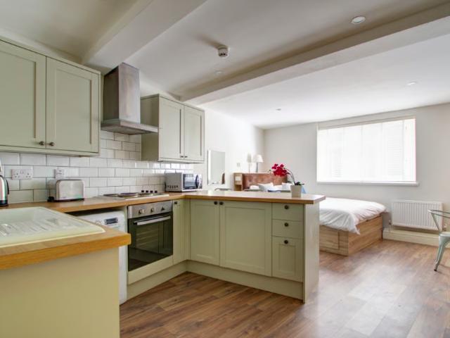 Peel Street, Nottingham NG1 1 bed flat to rent £1,322 pcm £305 pw