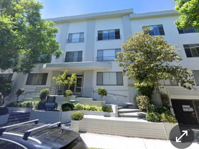 Peerless Apartments 3 Bedroom Apartment for Rent at 231 N La Peer Dr, Beverly Hills, CA 90211 Beverly Hills