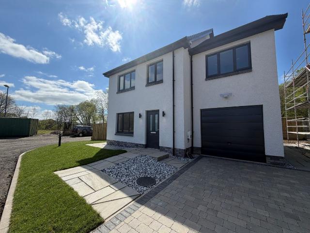 Peesweep Row, Cumnock KA18, 4 bed property to rent, £1,500 pcm | PrimeLocation