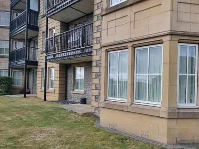 Pegasus Court, Beach Road, 2 Bedroom Flat