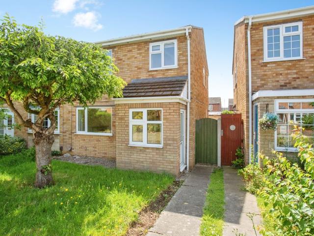 Pegasus Walk, Coton Green B79, 3 bed semi detached house to rent, £1,150 pcm | PrimeLocation
