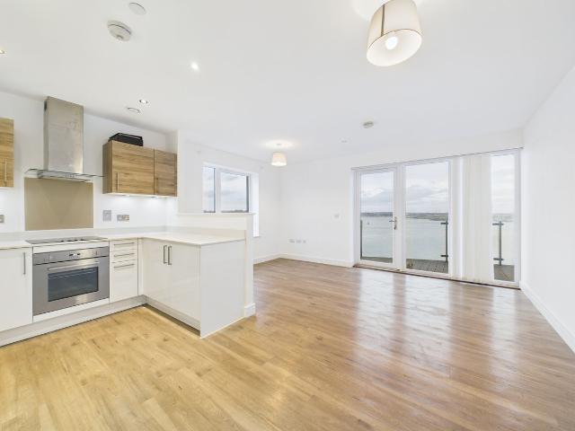 Pegasus Way, Victory Pier, Gillingham ME7, 2 bed flat to rent, £1,475 pcm | PrimeLocation