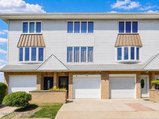 Peggy Ln, Staten Island, Home For Sale