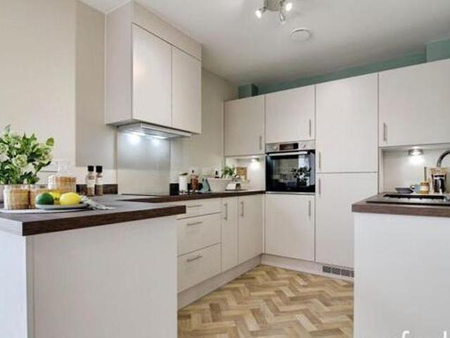 Peglars Way, Swindon, 2 Bedroom Apartment