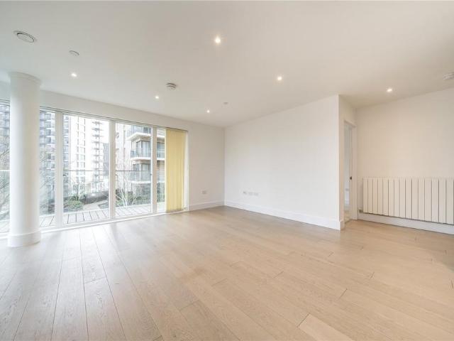 Pegler Square, Kidbrooke Village. 2 bed apartment to rent £2,300 pcm £531 pw