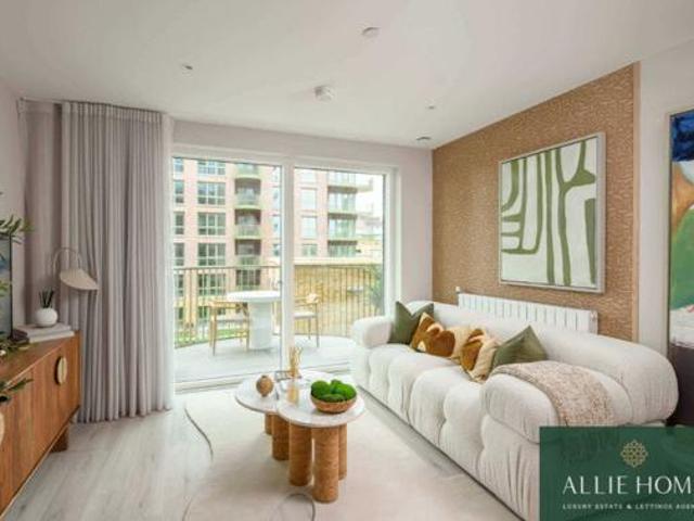 Pegler Square, London, 2 Bedroom Flat