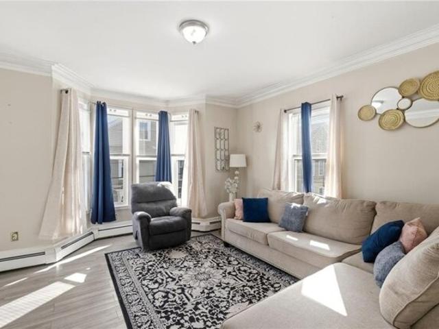 Pekin St, Providence, Home For Sale
