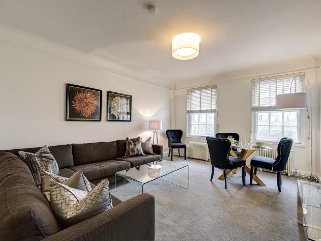 Pelham Court, Chelsea, London SW3 2 bed flat to rent £4,767 pcm £1,100 pw