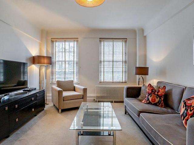 Pelham Court, Fulham Road, Chelsea. 2 bed apartment to rent £4,550 pcm £1,050 pw