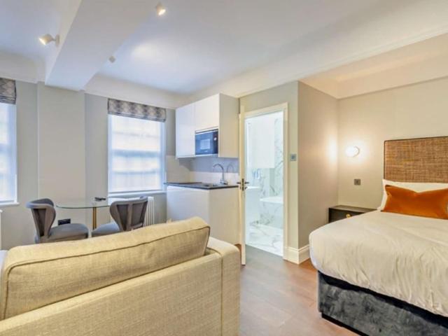 Pelham Court, Fulham Road, Chelsea, London SW3, Studio to rent, £2,383 pcm | PrimeLocation