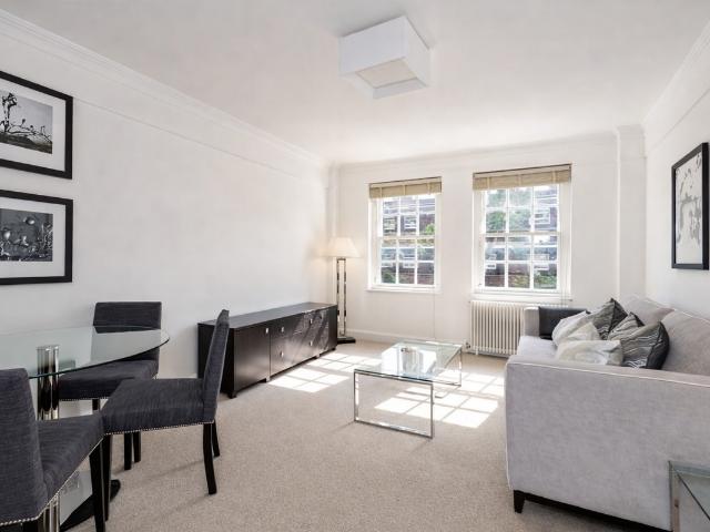 Pelham Court, Fulham Road, London SW3, 2 bed flat to rent, £4,095 pcm | PrimeLocation