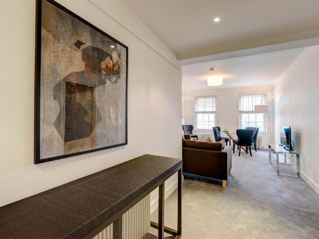 Pelham Court, Fulham Road, South Kensington SW3, 2 bed flat to rent, £4,767 pcm | PrimeLocation