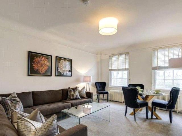 Pelham Court, South Kensington SW3 2 bed apartment to rent £4,767 pcm £1,100 pw