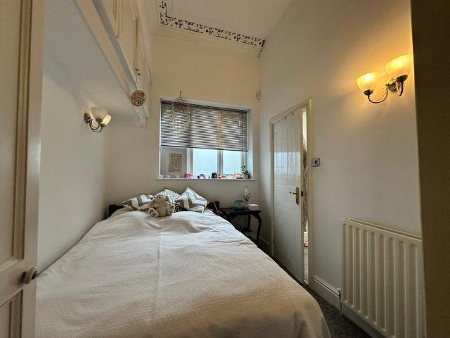 Pelham Crescent, Nottingham, NG7