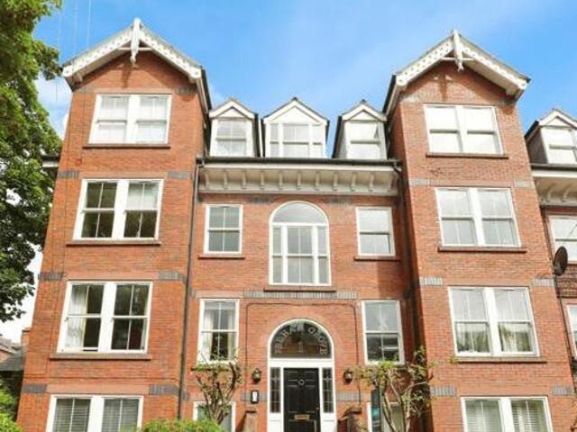 Pelham Grove, Liverpool, 2 Bedroom Flat
