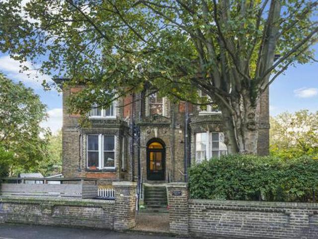 Pelham Lodge, Grove Crescent, 1 Bedroom Apartment