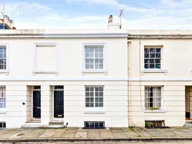 Pelham Square, Brighton, East Sussex BN1, 4 bed terraced house to rent, £2,750 pcm | PrimeLocation