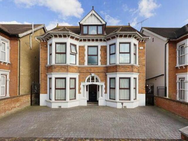 Pelham Road, Gravesend, 7 Bedroom Detached