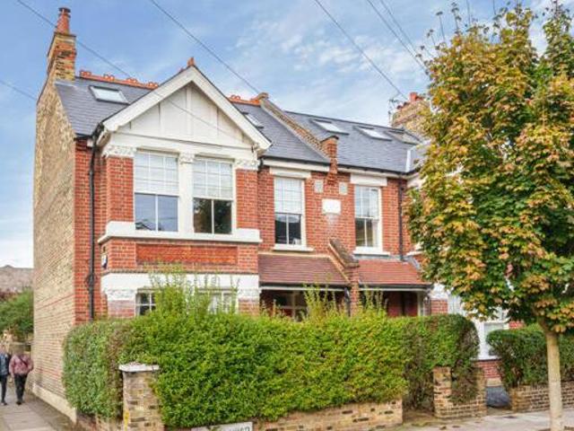 Pelham Road, London, 2 Bedroom Maisonette