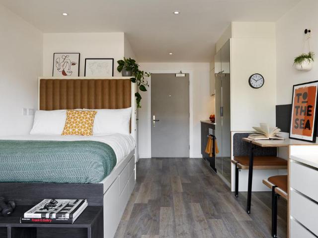 Pelham Terrace 1 bed private hall to rent £1,382 pcm £319 pw