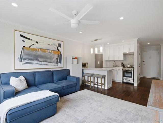Pelhamdale Ave Apt J, New Rochelle, Property For Sale