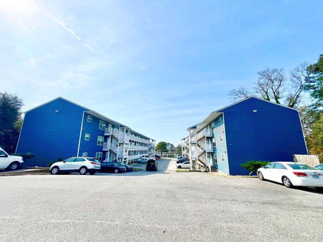 Pelican Dock Apartments 2 Bedroom Apartment for Rent at 2107 Pretty Lake Ave, Norfolk, VA 23518 East Ocean View