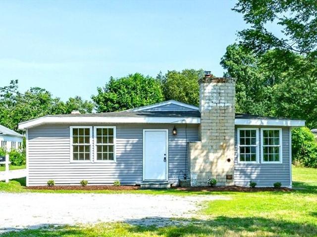 Pelletier Ln, Tiverton, Home For Sale