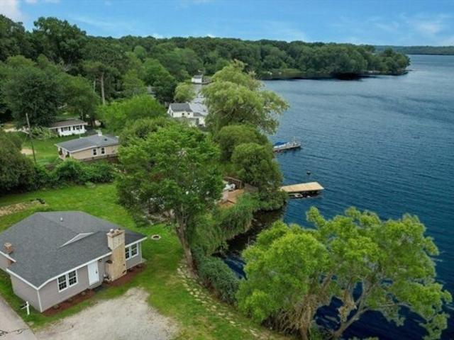 Pelletier Ln, Tiverton, Home For Sale