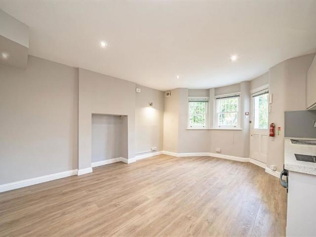 Pepys Road, Telegraph Hill SE14, Studio to rent, £1,250 pcm | PrimeLocation