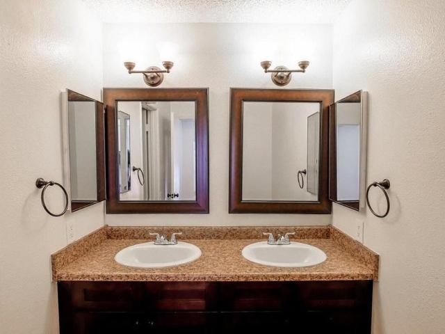 Peppertree Apartments | Convenience, Comfort & Community 2 Bedroom Apartment for Rent at 1006 Del Dios Rd, Escondido, CA 92029 Felicita