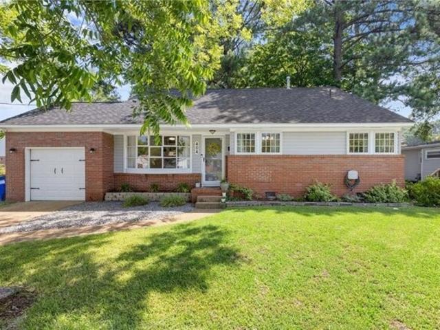 Pepper Mill Ln, Norfolk, Home For Sale