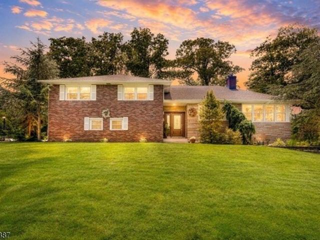 Pepper Rd, Montville Township, Home For Sale