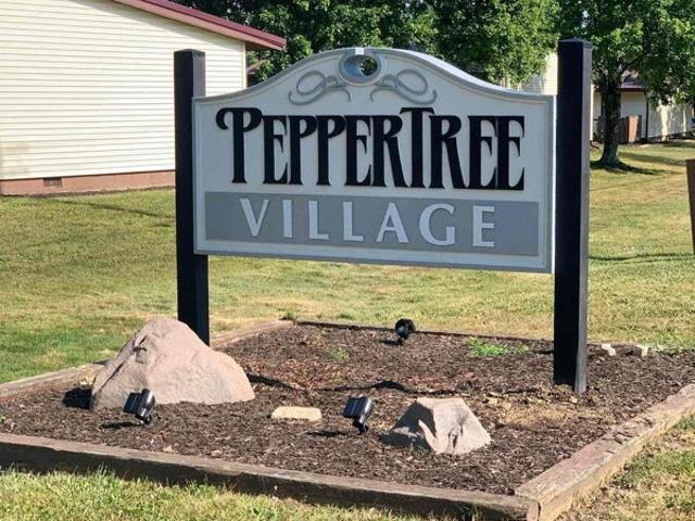 Pepper Tree Village Cozy 1 and 2 Bedroom Apartment