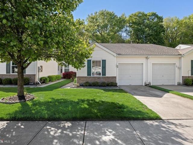Peppergrass Dr N, Mount Laurel, Condo For Sale
