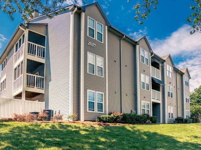 Pepperstone 2 Bedroom Apartment for Rent at 2021 Pepperstone Pl, Greensboro, NC 27406 Shannon Hills